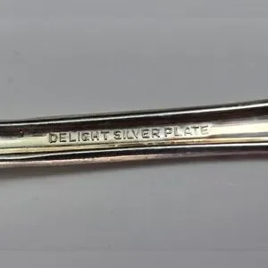 delight | Kitchen | Vintage 95s Wood Rose Delight Silver Plate Flatware ...
